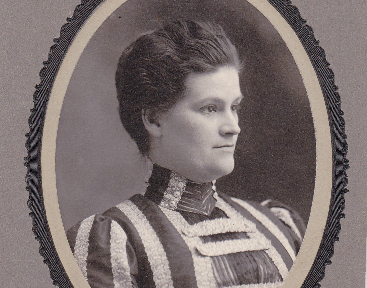 Stripes in Lace- 1800s Antique Photograph- Victorian Woman- Profile Po ...